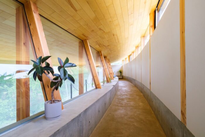 体感する、北海道。ニセコの自然と共に歩むローカルコスメ「ICOR」 | Think LOCAL | 大丸・松坂屋